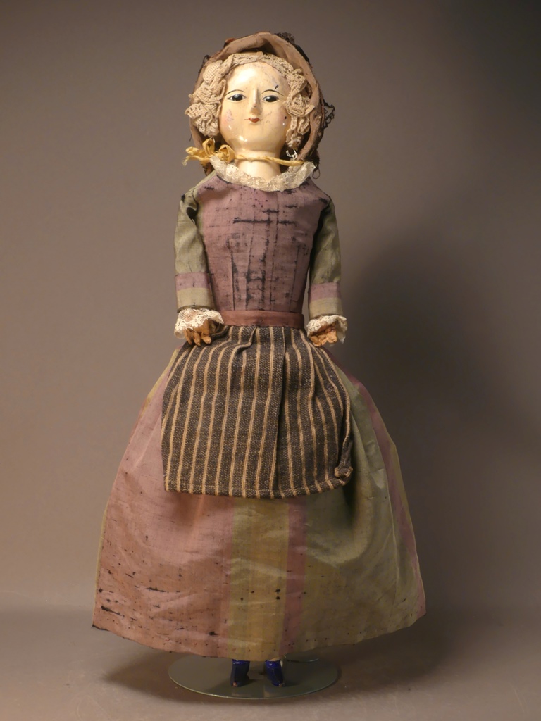 E nglish Wooden Maiden